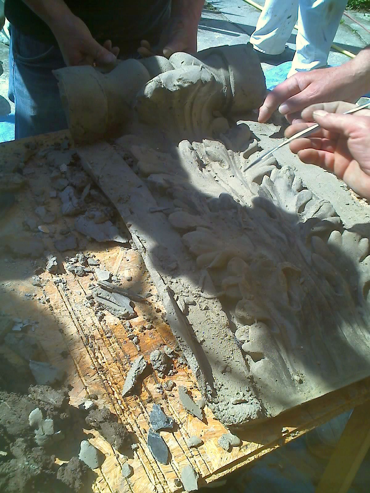 Hanfbaukollektiv mit Romankalk +++ ELEMENTE MaterialForum